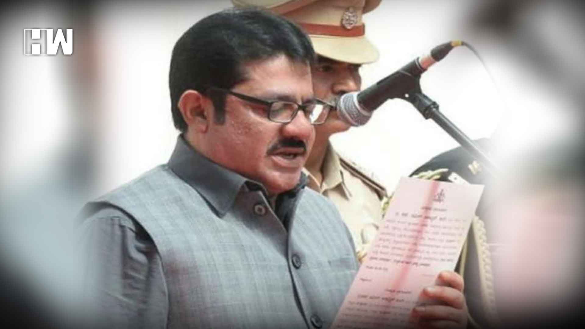 कर्नाटक के मंत्री को चाहिए बड़ी गाडी – HW News Hindi